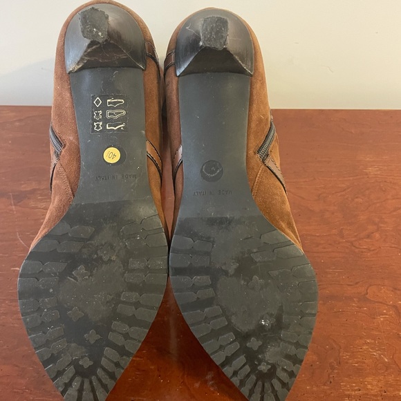 lorbac | Shoes | Lorbac Brown Suede And Leather Boots 2inch Kitten Heel ...